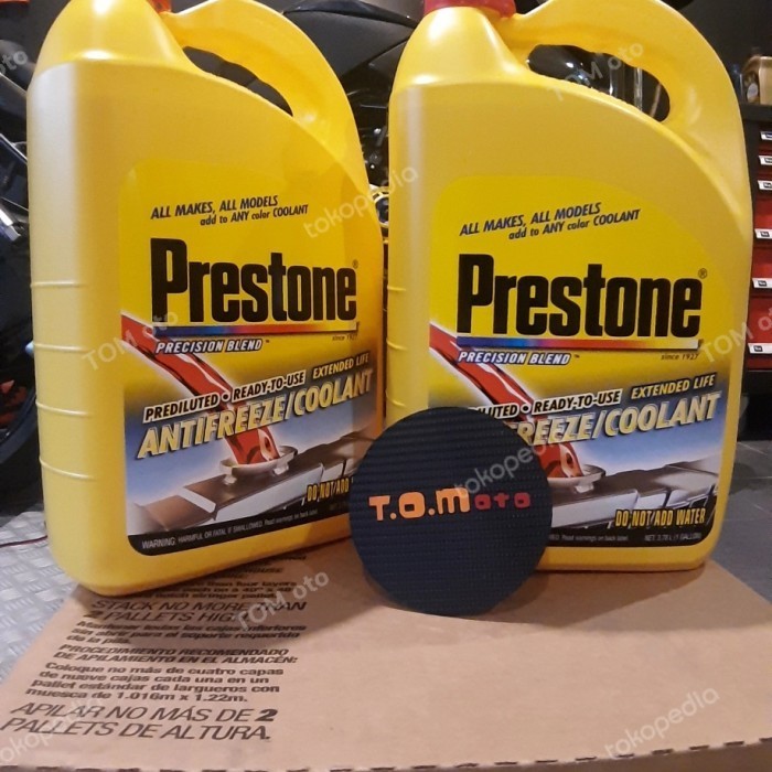 Jual PRESTONE RED COOLANT AIR RADIATOR WARNA MERAH KEMASAN GALLON 3,7 ...