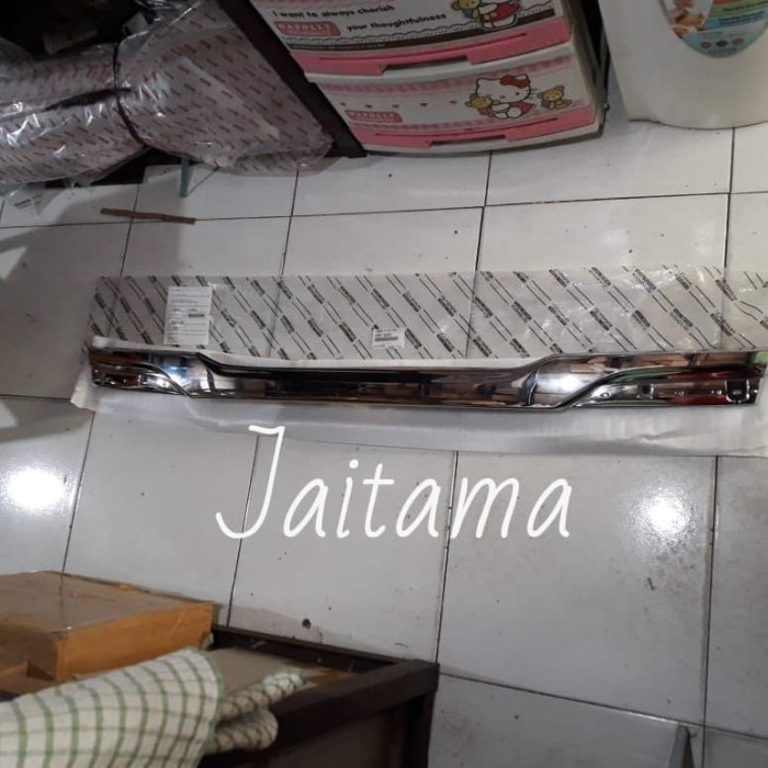 Jual TRUNKLID BAGASI GRAND INNOVA 2014-2015 ORIGINAL #JAITAMA | Shopee ...