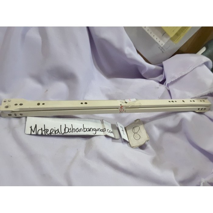 Jual Laris!!! Rel Laci Huben 50 Cm Grendel Engsel Laci Baut Mur ...