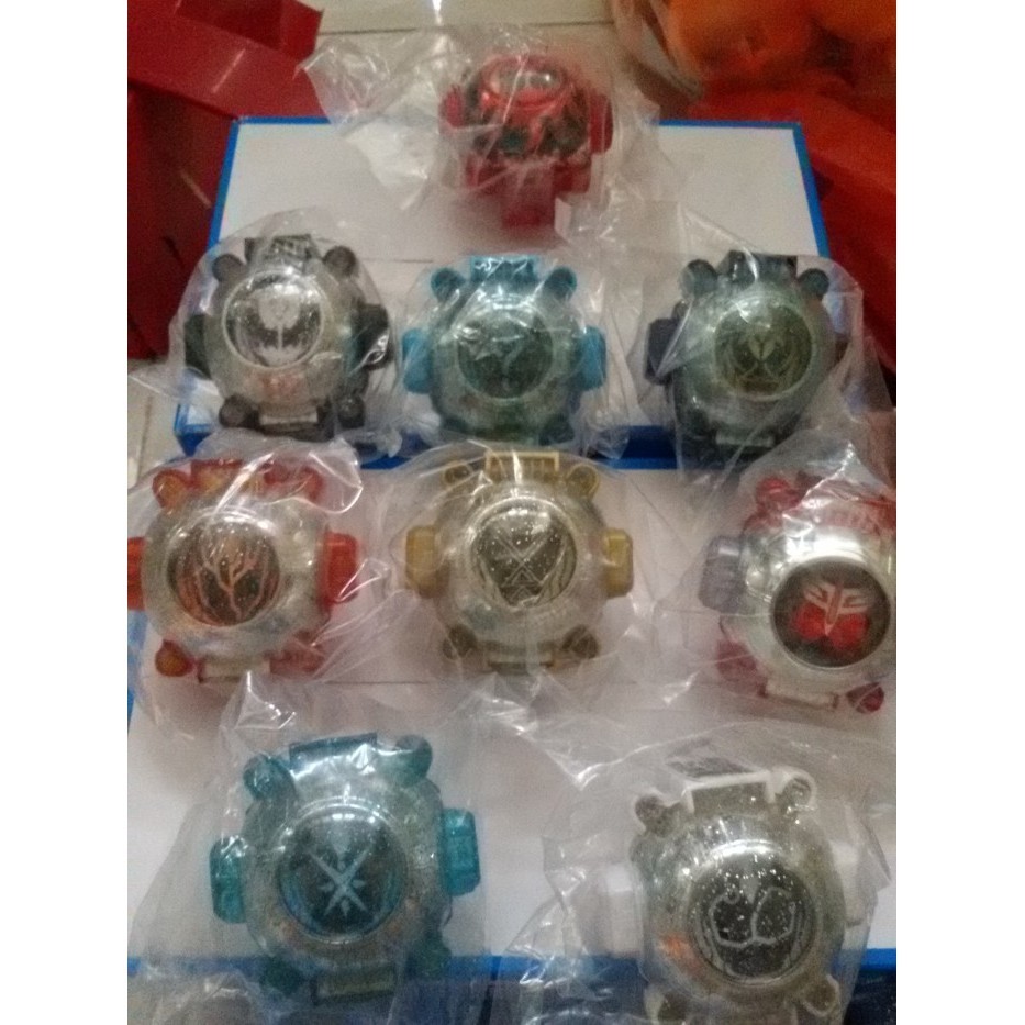 Jual Gashapon Eyecon Kamen Rider - Kamen Rider Ghost Metalic Ver | Shopee Indonesia
