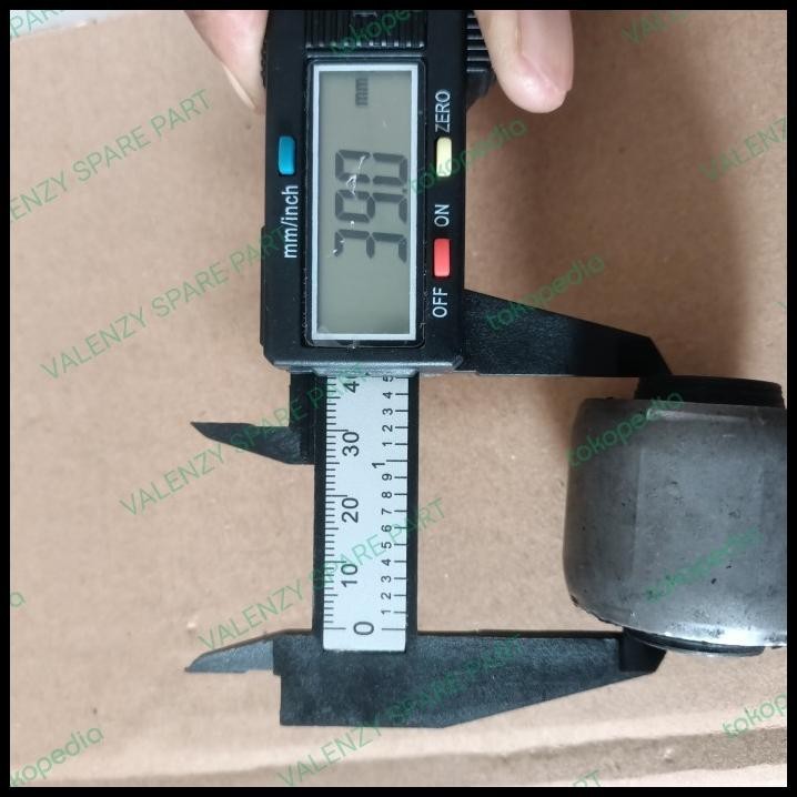 Jual TERMURAH 90389-T0028 BUSING SHOK DEPAN TOYOTA INOVA ORIGINAL ! | Shopee Indonesia