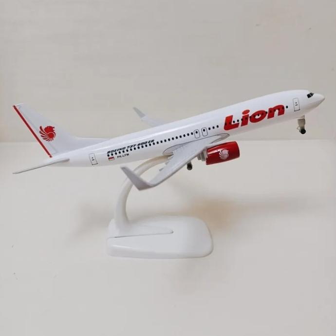 Jual Miniatur Diecase Pesawat Lion Air Panjang 20 cm Ada Roda | Shopee ...