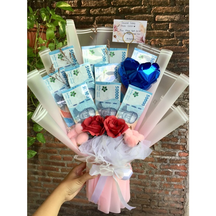 Jual bucket wisuda | Shopee Indonesia