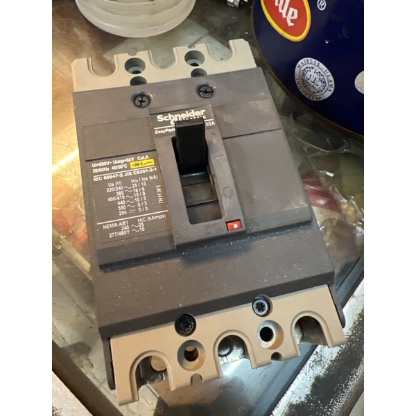 Jual MCCB Schneider EZC100N 3x100A EZC100N3100 EZC 100 N 3P 100A ...