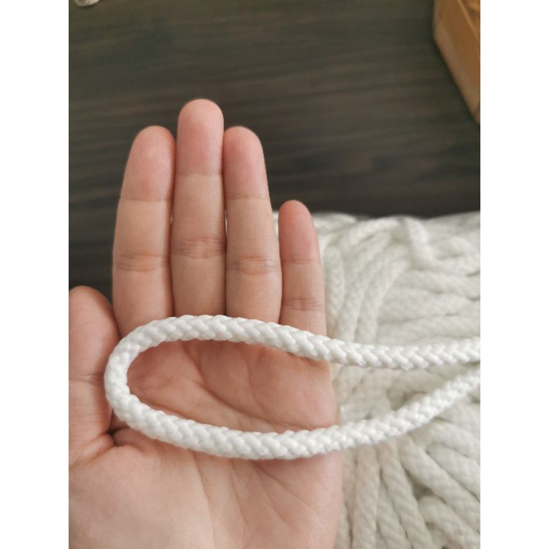 Jual Tali Kepang / Tali Polyester 6Li 1Kg Warna Putih | Shopee Indonesia