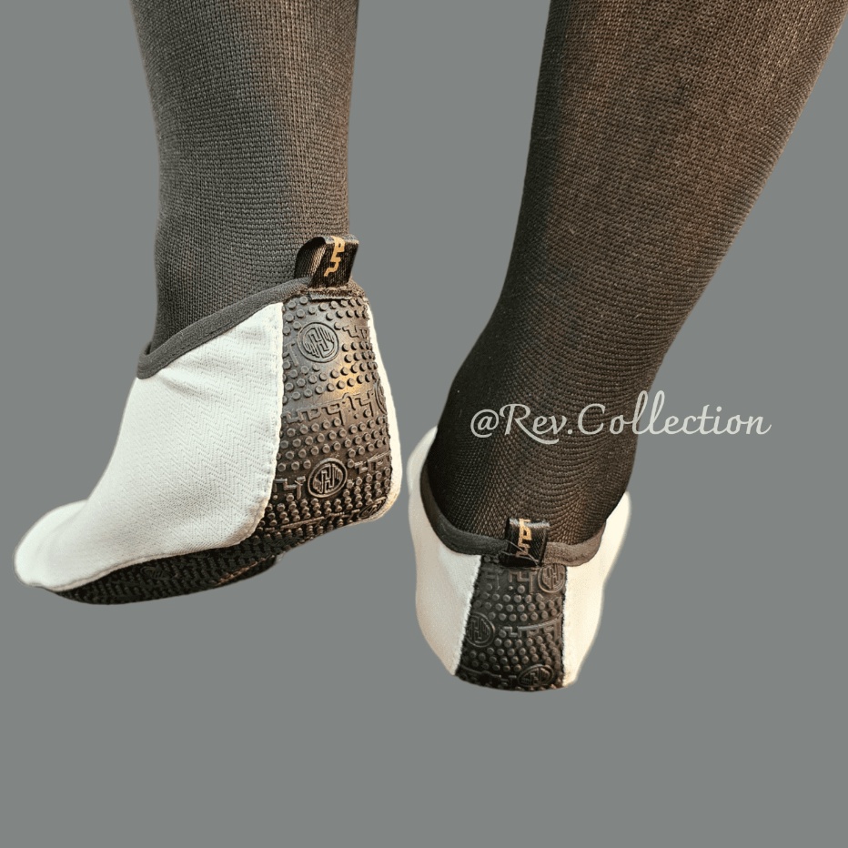 Jual KPDV7473 Sepatu Tawaf Pria dan Wanita Premium Telapak Karet Anti ...