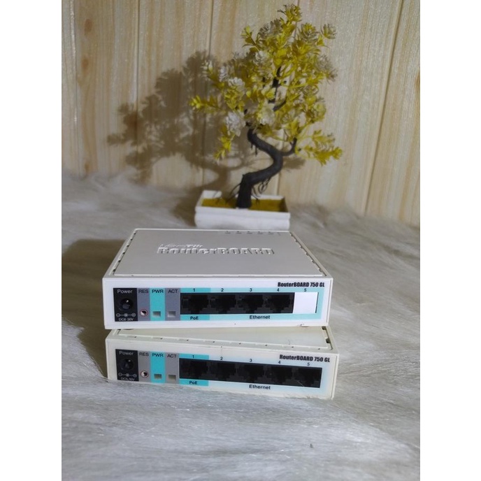 Jual Mikrotik RouterBOARD RB750 GL AR7242 400MHz | Shopee Indonesia