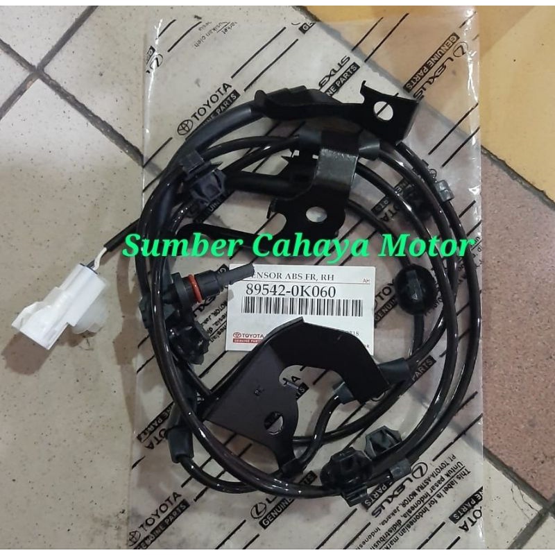 Jual Sensor Abs Speed Depan Kanan RH Toyota Hilux Revo Fortuner VRZ ...