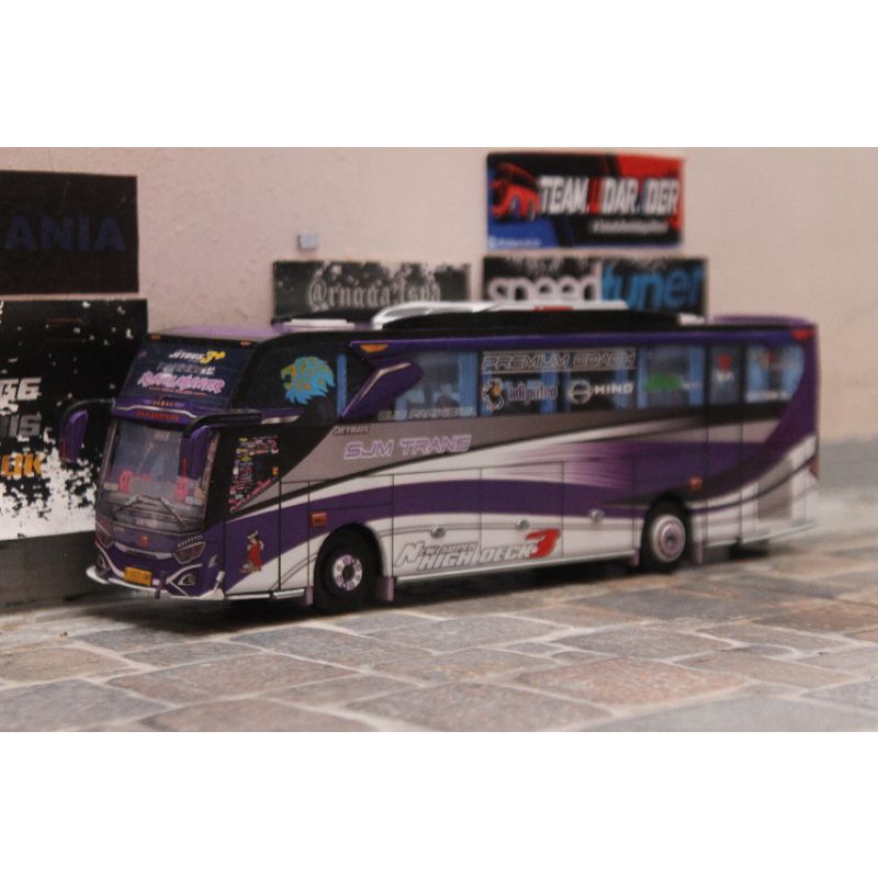 Jual PAPERCRAFT BUS SJM TRANS RATU MAHER SKALA 1:50 | Shopee Indonesia