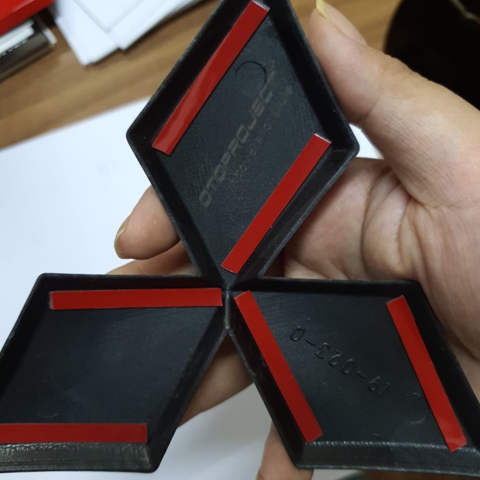 Jual Otoproject Logo Emblem Depan Belakang Carbon All New Pajero Sport ...