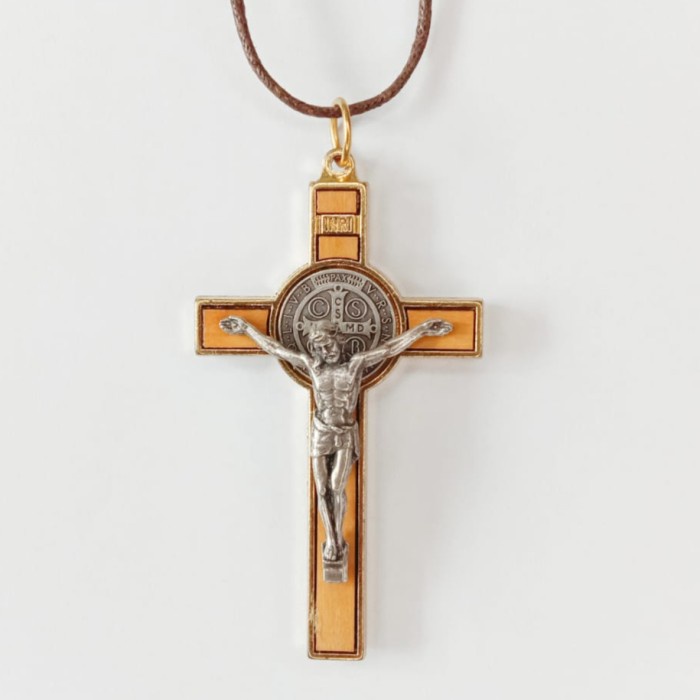 Jual Mei Kalung Salib Santo Benedictus Kayu Olive + Tali Rohani Katolik ...
