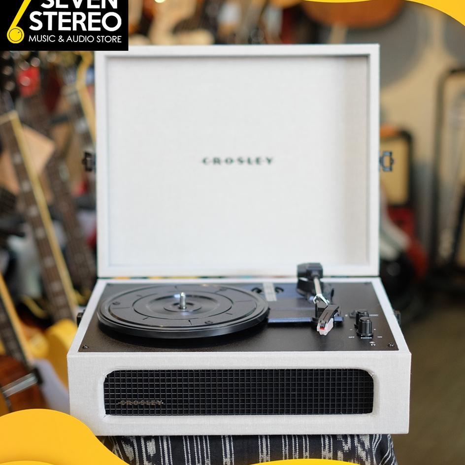 Jual Crosley Voyager Portable Turntable Player Pemutar Piringan Hitam ...