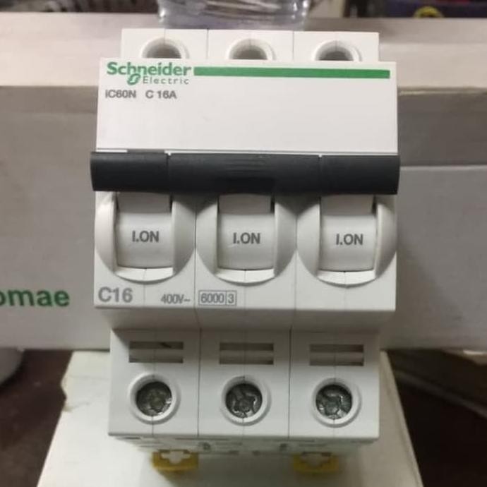 Jual HARGA DISC - mcb schneider ic60n 3p 16a a9f74316 3phase 3pull 3 phase 3 p 3phase | Shopee ...