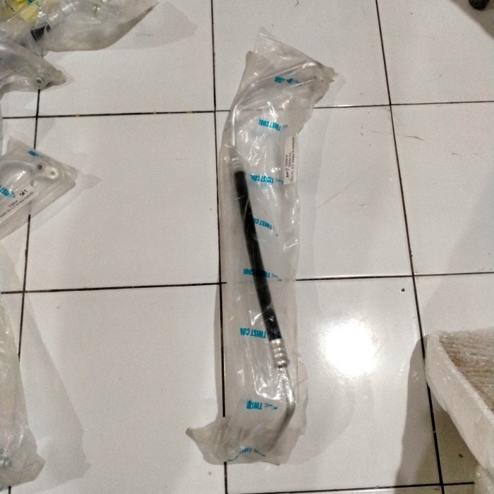Jual hose selang pipa ac mobil nissan xtrail 2.0 t32 | Shopee Indonesia