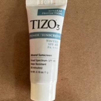 Jual TiZO3 Facial Mineral Sunscreen Primer Tinted SPF 40 Antioxidants ...