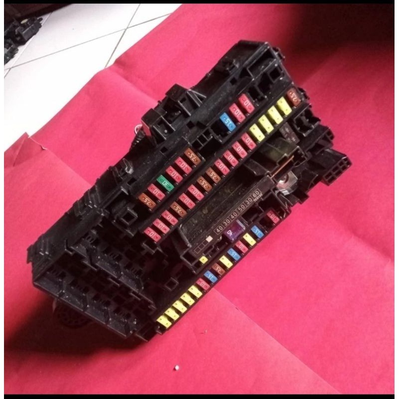 Jual fuse box sekring sikring jazz gk5 hrv mobilio brv brio part ori ...