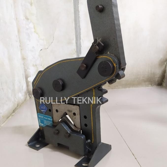 Jual Alat potong besi siku manual / GUNTING BESI SIKU MULLER 06N/5 ...