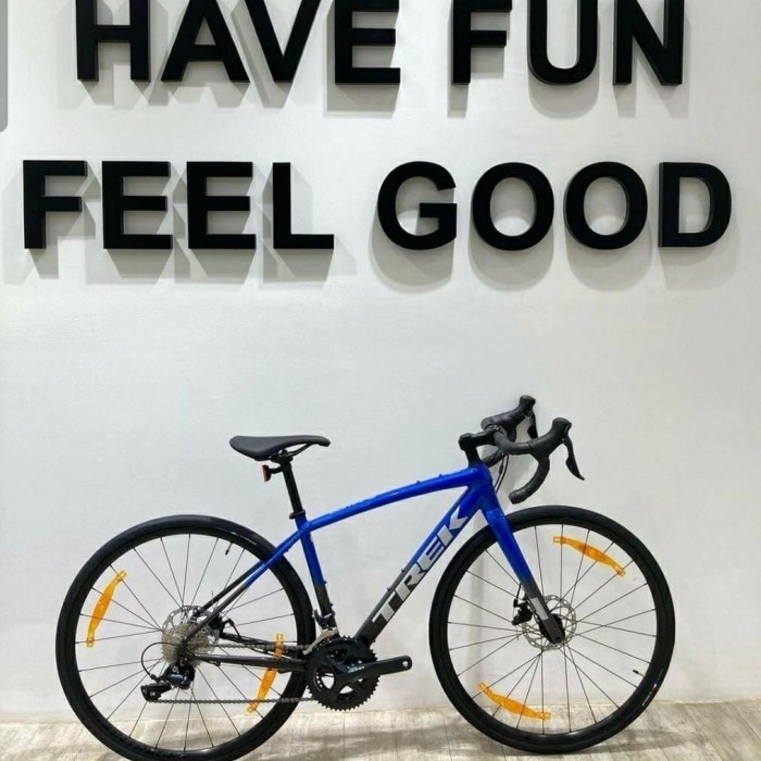 Jual Sepeda Balap roadbike Trek Domane Al 3 Disc (2022) | Shopee Indonesia