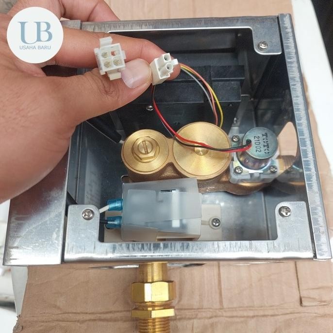 Jual Box Sensor Urinoir TOTO DUE106UEA pakai listrik (bekas) | Shopee ...
