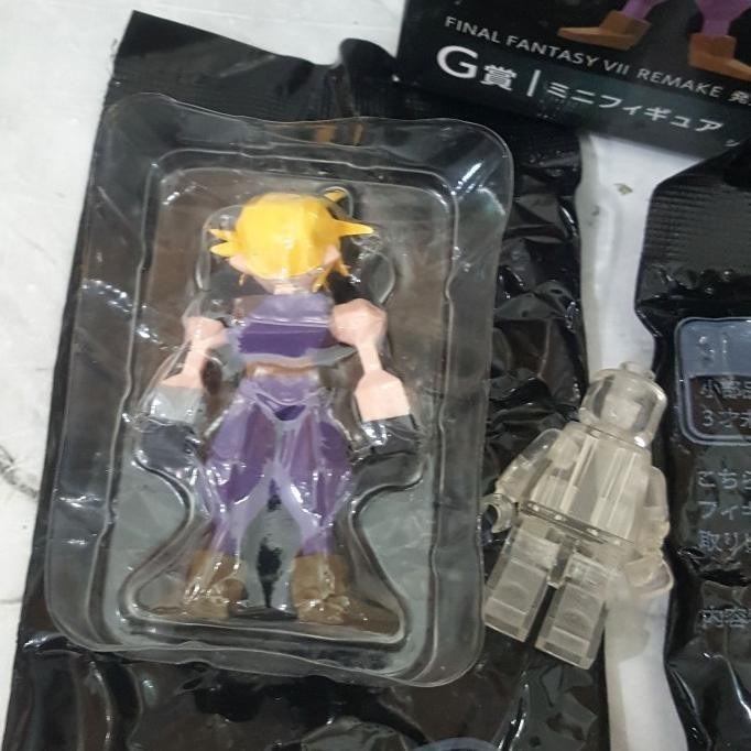 Jual FINAL FANTASY VII REMAKE Memorial Kuji [G-1] Cloud Strife 65mm 3D ...