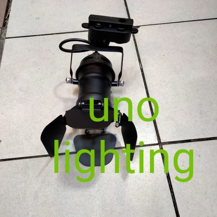 Jual Sorot Studio Mini E27 Spotlight Track Light E27 Lampu Rel Studio ...