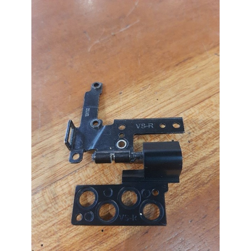 Jual Engsel/hinge laptop infinix x1 - kanan | Shopee Indonesia