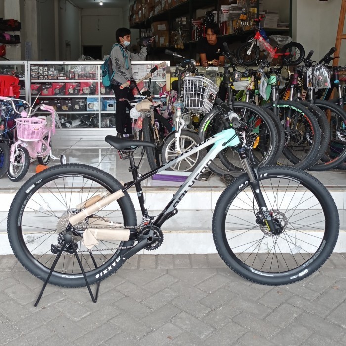 Jual Sepeda 27.5 Polygon Xtrada 5 10 Speed | Shopee Indonesia