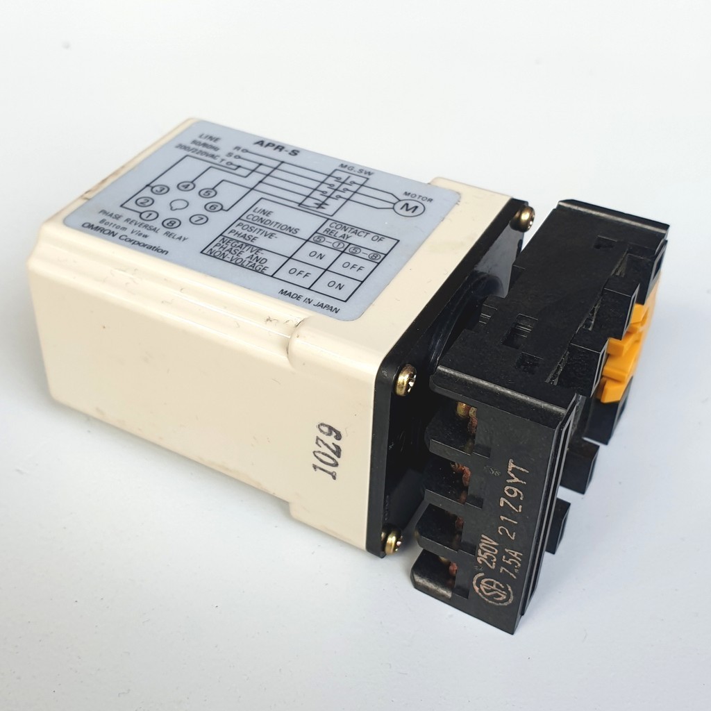 Jual omron phase reversal relay type APR-S ,200/220vac 50/60hz | Shopee ...