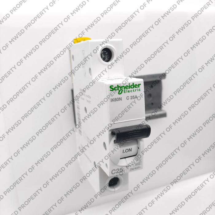 Jual SCHNEIDER MCB 6KA IK60N 1P 25A A9K27125 | Shopee Indonesia