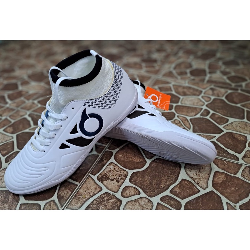Jual [F3687J> Sepatu futsal ortuseight catalyst liberte grade ori spatu ...
