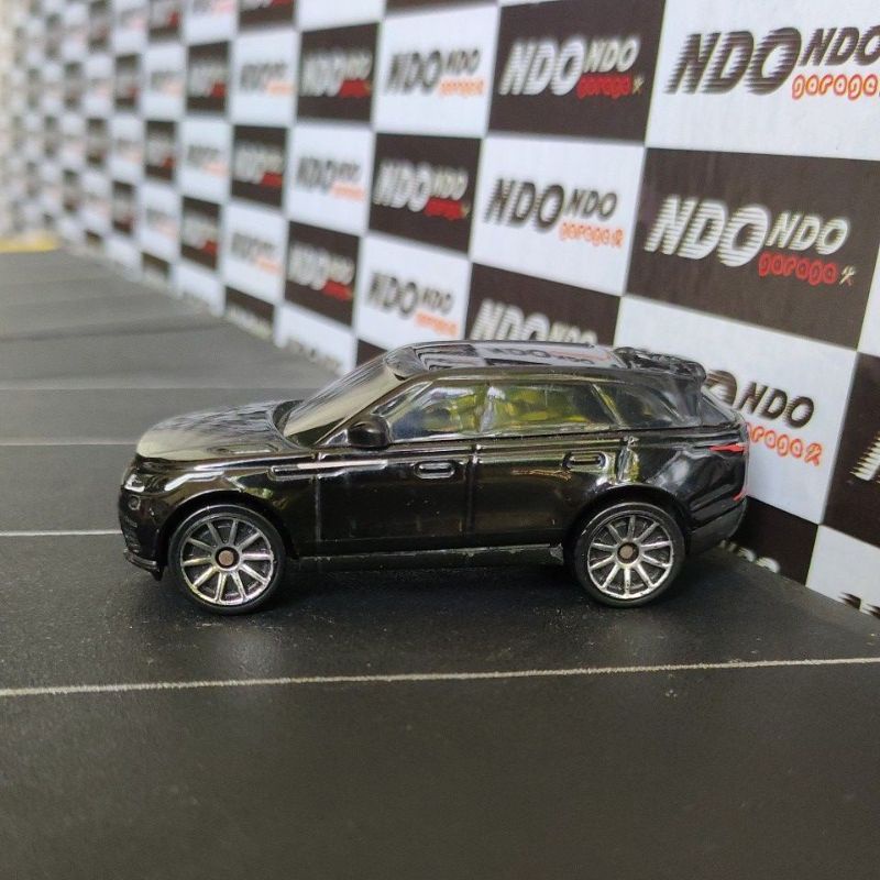 Jual Hot Wheels Range Rover Velar Black 2nd Loose - 2020 HW Turbo ...