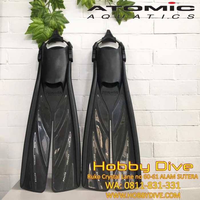 Jual ATOMIC SPLIT FINS SMOKE ON THE WATER-ALAT DIVING | Shopee Indonesia