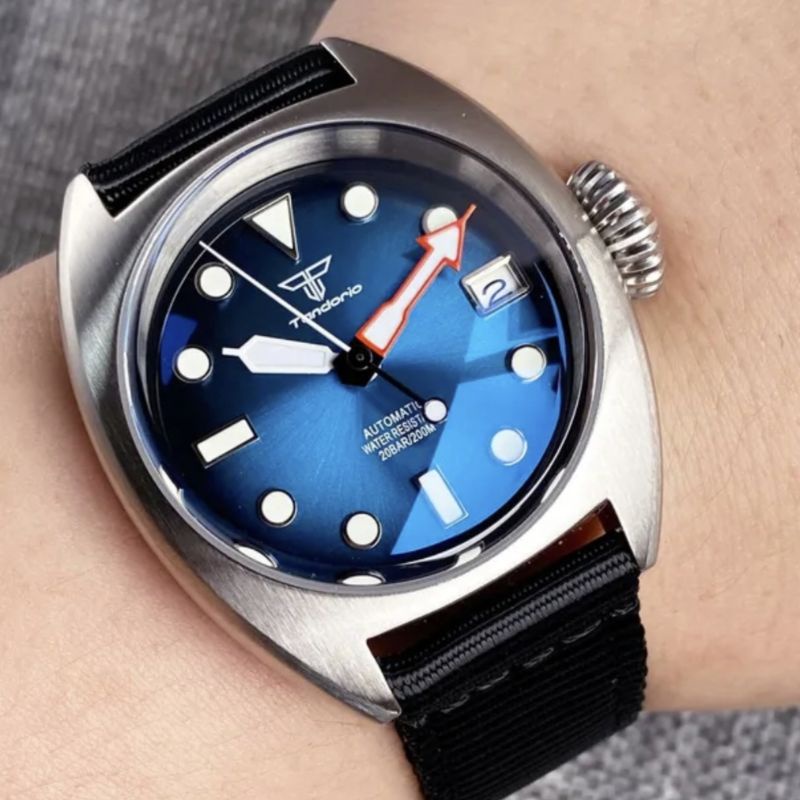 Jual TANDORIO SAFIR + AR DOUBLE DOME 36 MM BLUE WR 200 M SIAP RENANG ...