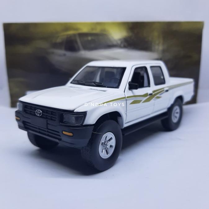 Jual Trend Diecast Miniatur Mobil Toyota Hilux Pickup Double Cabin ...