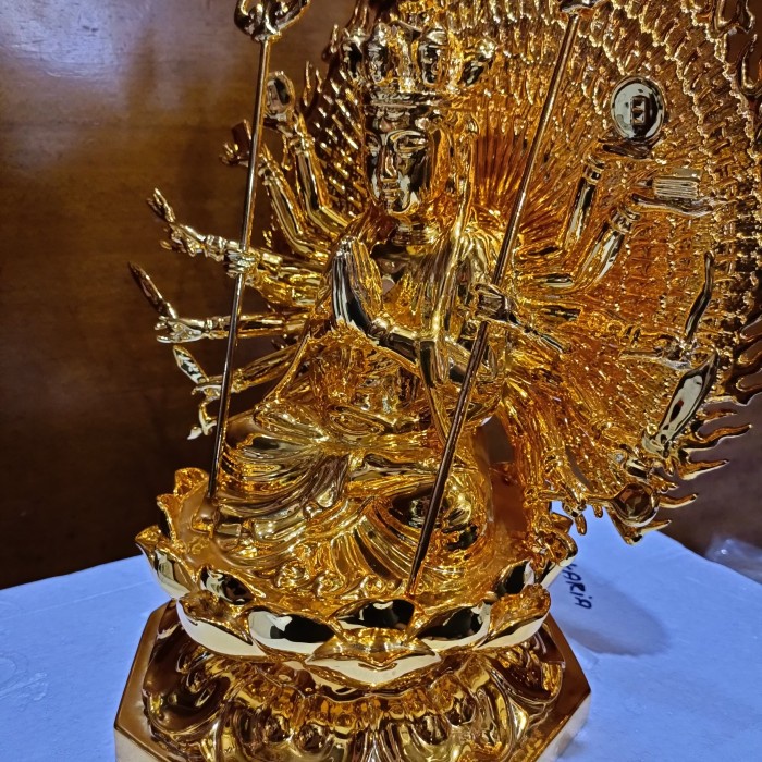 Jual Tracy Patung Kwan Im Seribu Tangan Cien Shou Guan Yin Kuningan ...