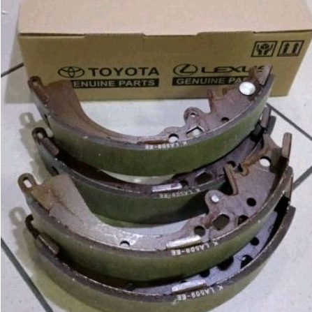Jual Brake shoe-kampas rem belakang toyota inova reborn | Shopee Indonesia