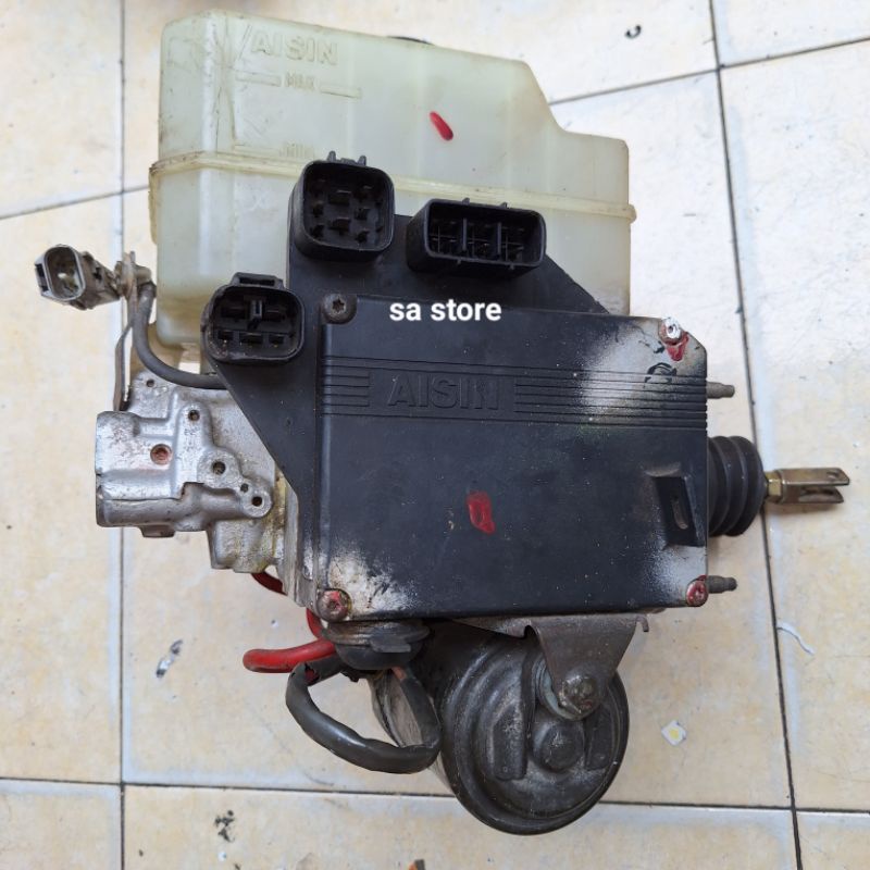 Jual cylinder brake master rem hydraulic - booster boster rem pompa ...