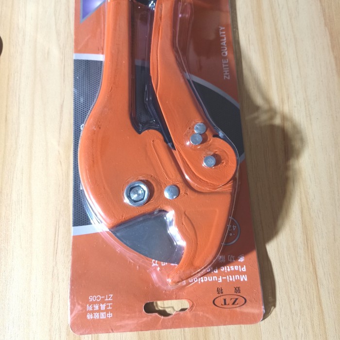 Jual Terbaru Gunting Pipa Pvc Alat Pemotong Pipa Pvc Pipe Cutter 42Mm. Harga Spesial | Shopee ...