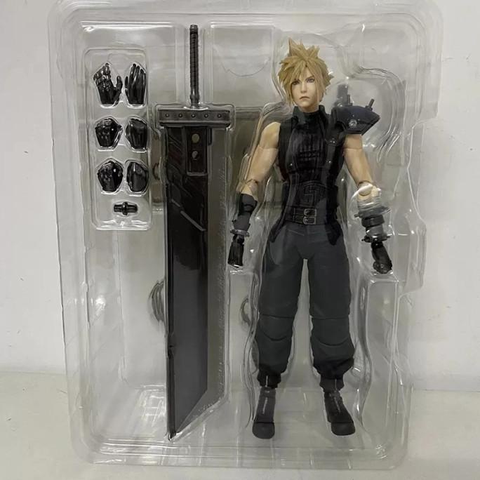 Jual fiw Playarts Kai Final Fantasy 7 Remake Cloud Strife Play Arts ...