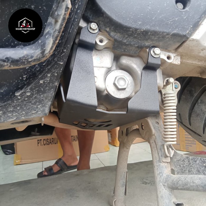 Jual Harga!! CRANKCASE ENGINE COVER ADV 160 PCX 160 Vario 160 | Shopee ...