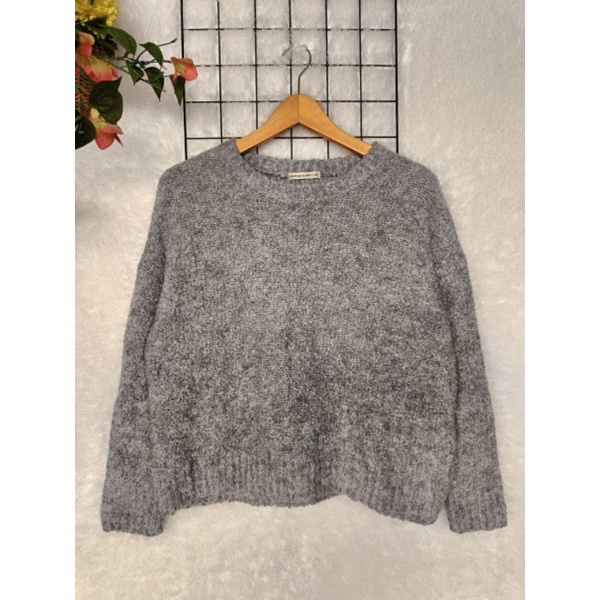 Jual [Thrift] Sweater Rajut Abu | Shopee Indonesia