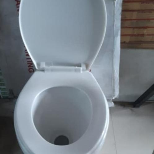 Jual Kloset Duduk Volk / Closet Closed Duduk Siram Manual Volk C509 ...