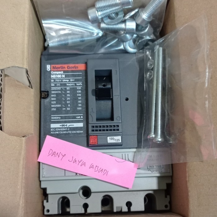 Jual [New Ori] Mccb 125A 160A 200A 250A 3P Merlin Gerin Schneider Terbatas | Shopee Indonesia