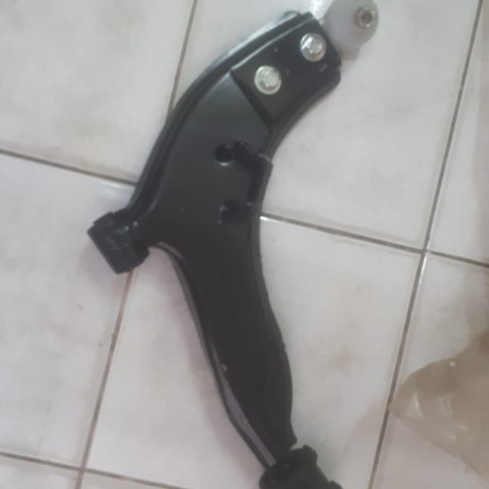 Jual Lower arm sayap kanan bimantara nenggala / ellantra | Shopee Indonesia