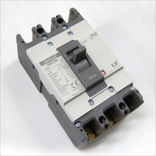 Jual MCCB LS ABS 33C 3 POLE KABEL 14KA / 18KA AMPER 3A 5A 10A 15A 20A 30A | Shopee Indonesia