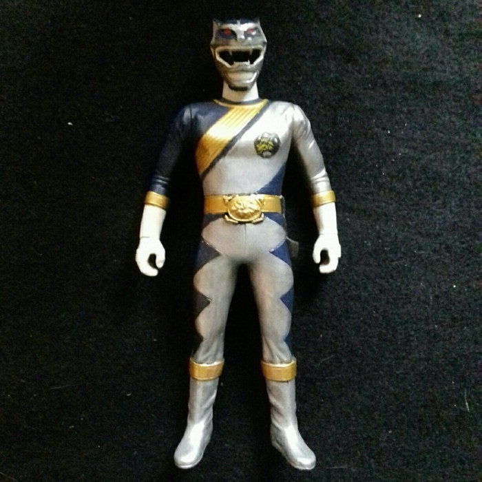 Jual Bandai Sentai Hero Series 17 Cm Hyakujuu Sentai Gaoranger ...
