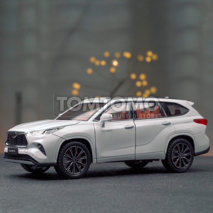 Jual Tomtomo Toyota Innova Highlan / Zenix W Diecast Miniatur Mobil ...