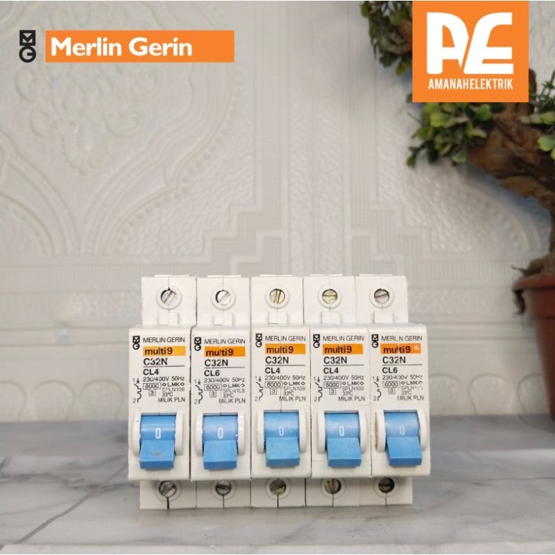 Jual MCB MERLIN GERIN 2A, 4A, 6A, 10A, 16A, 20A, 25A, 35A Original jamin normal | Shopee Indonesia