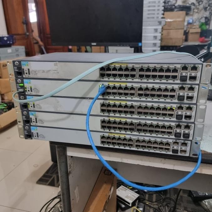 Jual HPE Procurve J9624A Aruba 2620-24 PoE+ 24port Switch Managed Web ...