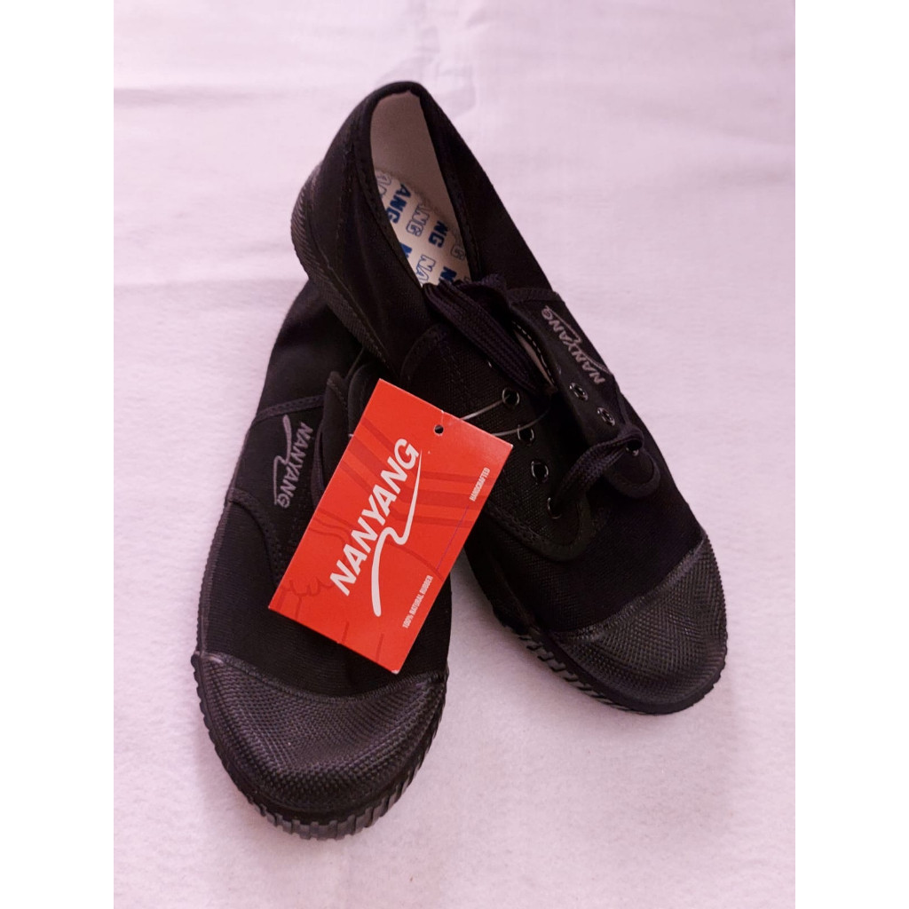 Jual LZ8 SEPATU SEPAK TAKRAW NANYANG ORIGINAL THAILAND WARNA HITAM ...